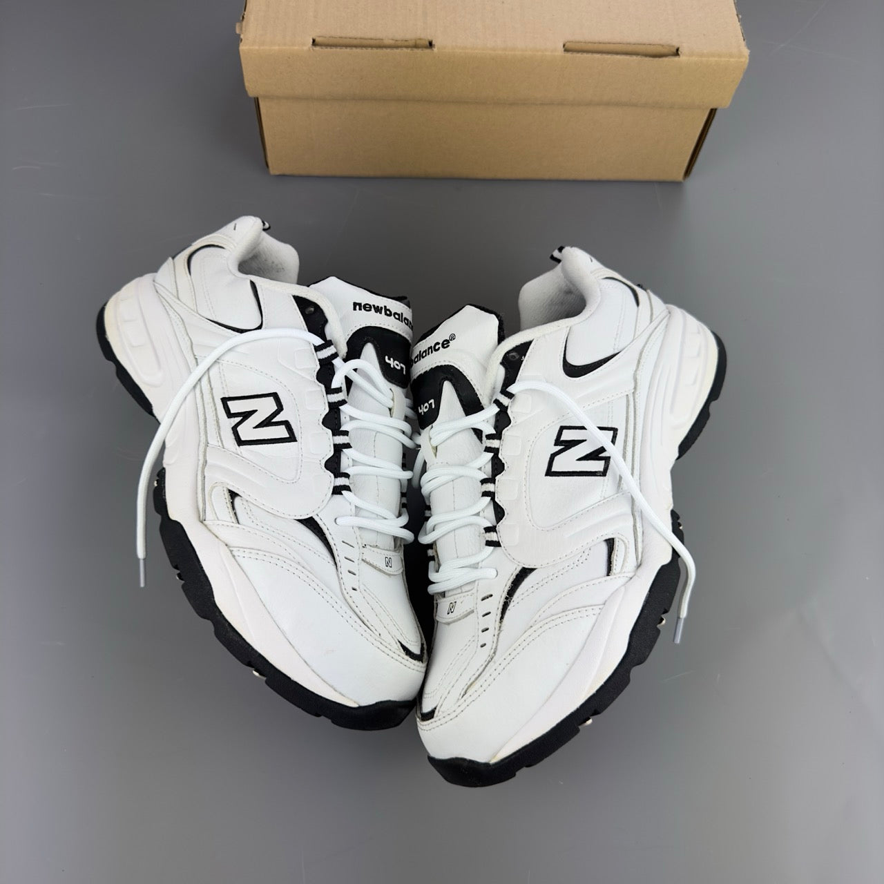 New Balance '407' (2011) – VNTGDAD